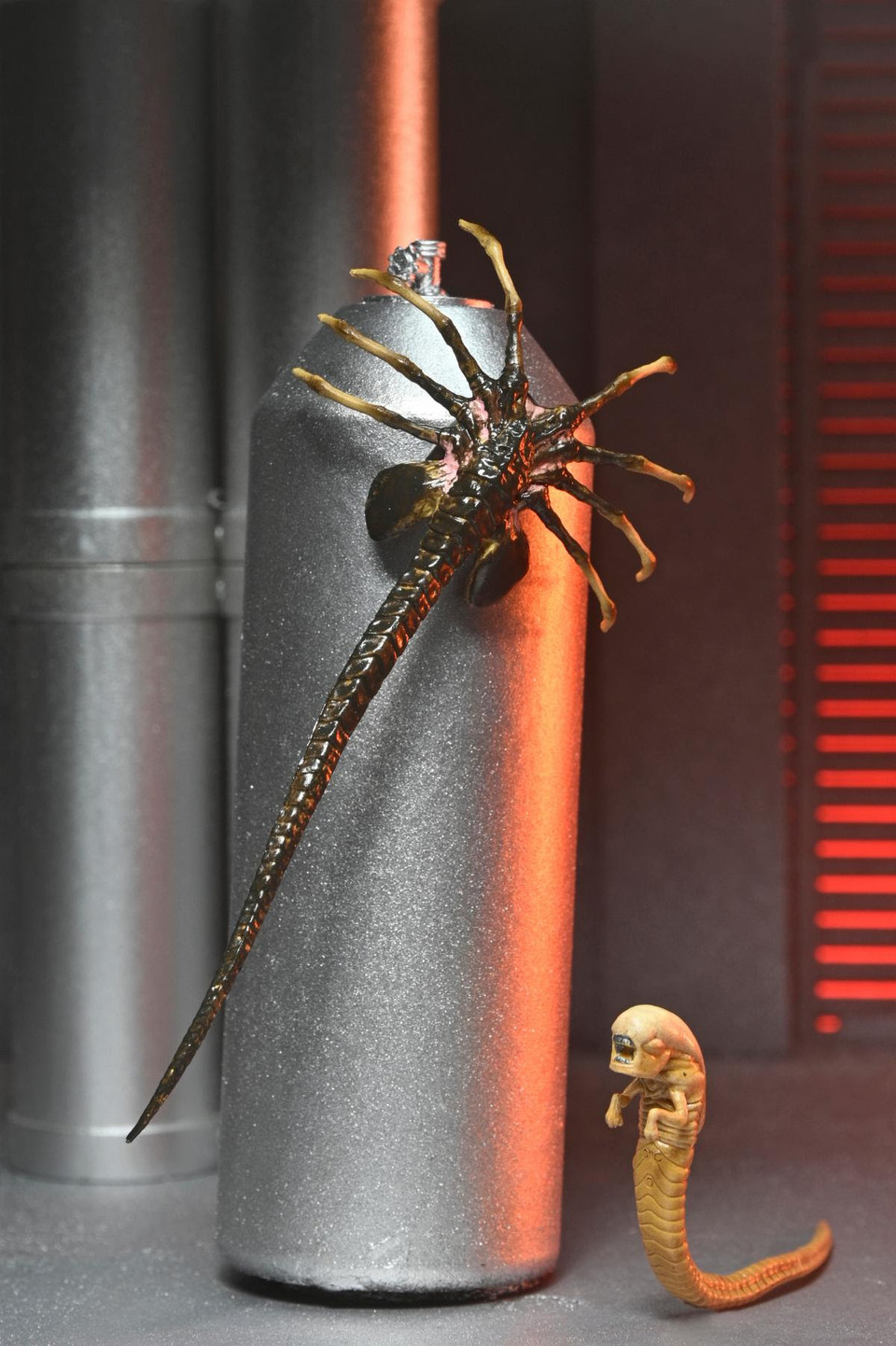 NECA Alien Romulus Ultimate Xenomorph XX121 7″ Action Figure