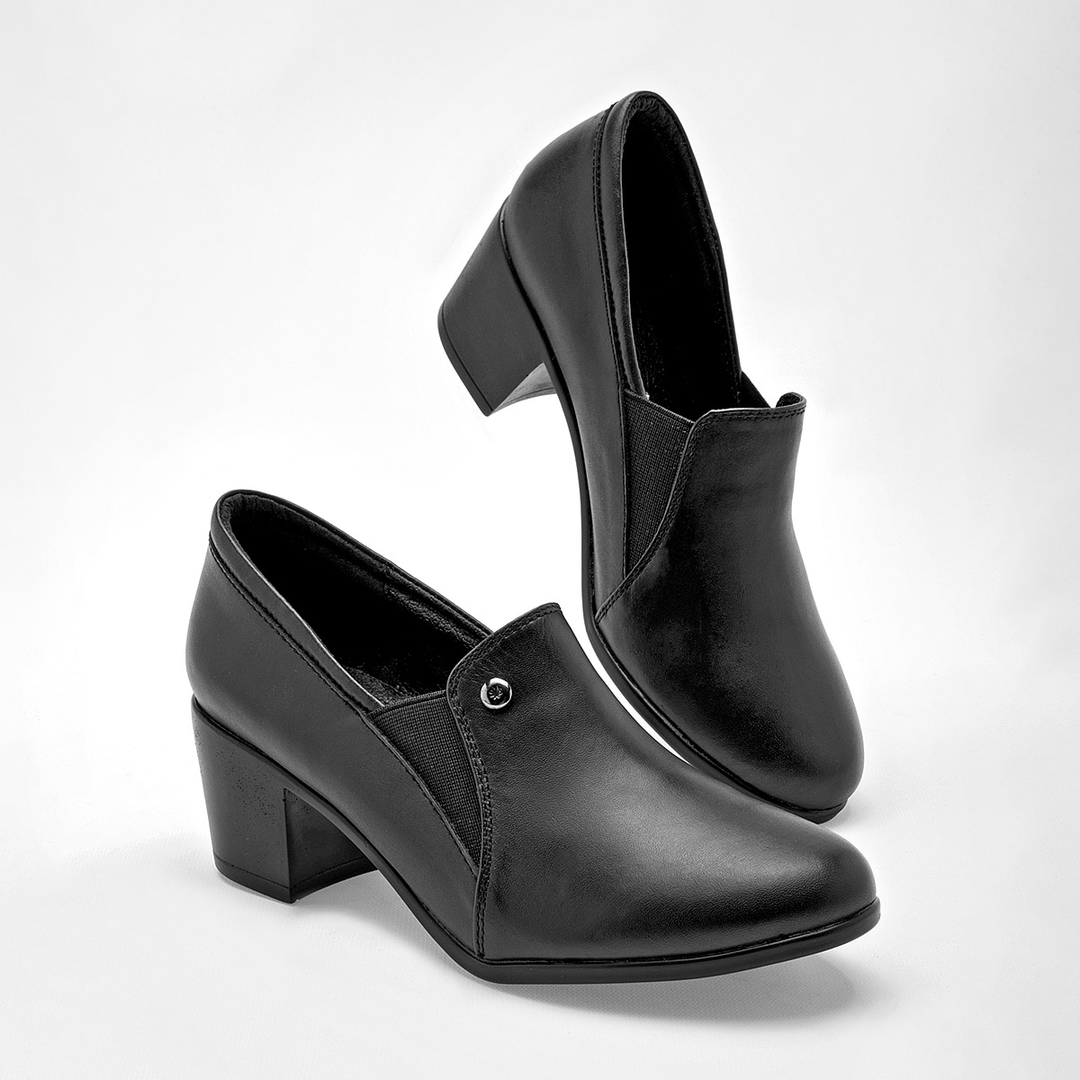 ZAPATO CASUAL TACON CERRADO MUJER MORA CONFORT SAMANTA NEGRO